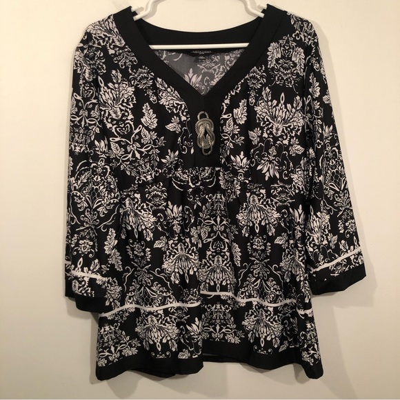 Notations | Tops | Notations Tunic Top With Center Medallion Womens Xlp ...
